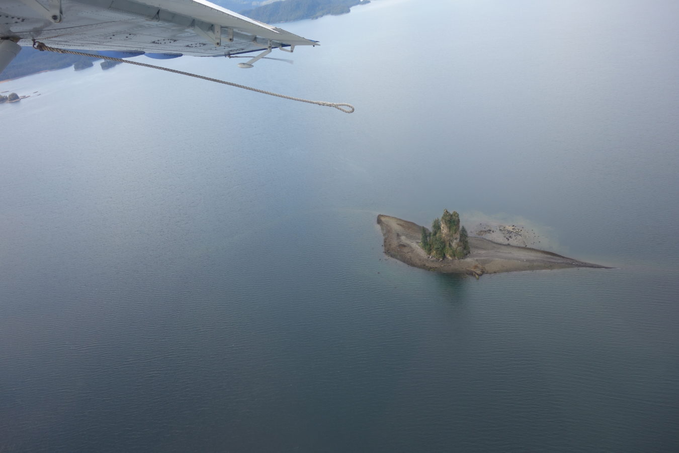 Flying around Misty Fjords National Monument with Taquan Air - Alaska ...